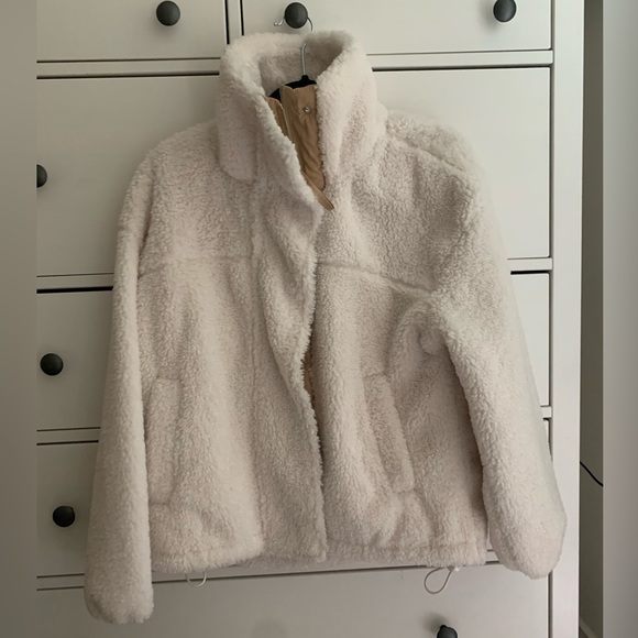 Abercrombie & Fitch | Jackets & Coats | Abercrombie Fitch Soft Fluffy Jacket | Poshmark